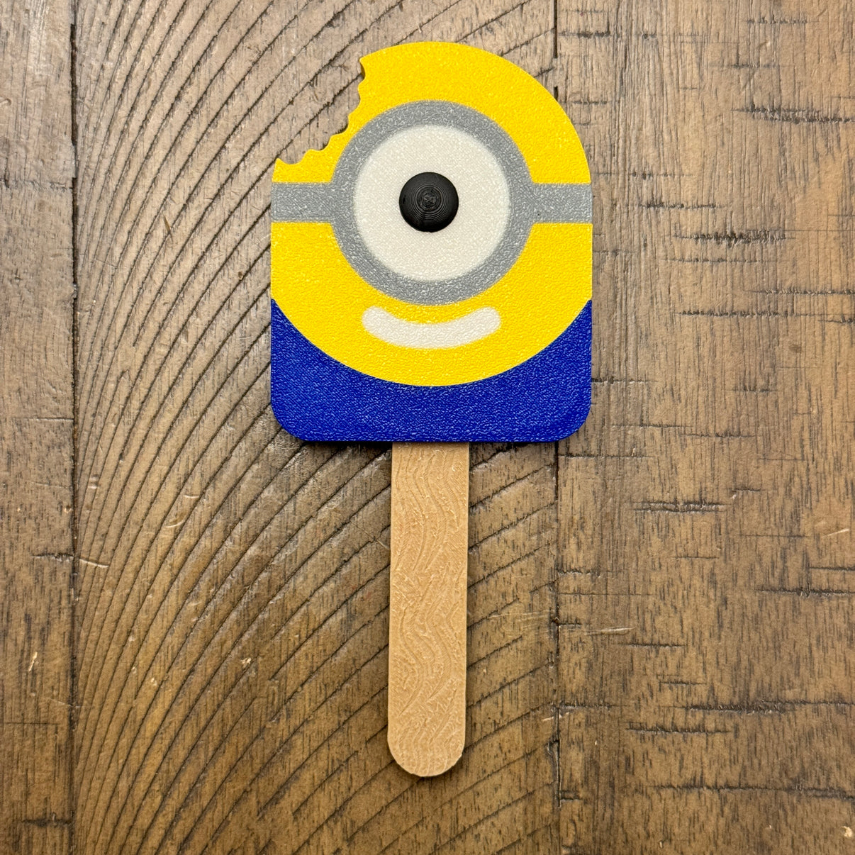 Minion Popsicle SVG – On Points Designs